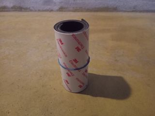 Feltrino anti scivolamento adesivo ritagliabile