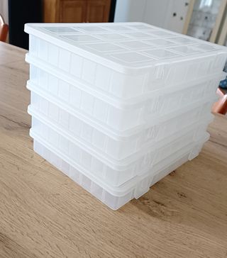 Scatole portaminuterie.