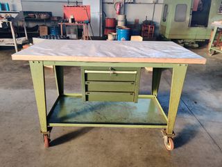 Tavolo da lavoro 750 x 1500 con ruote