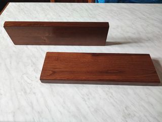 Mensole in massello di noce 