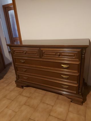 Cassettiera in legno