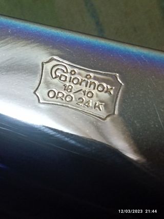 vassoio nuovo acciaio con rifiniture oro 24 carati