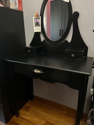 Tavolo trucco