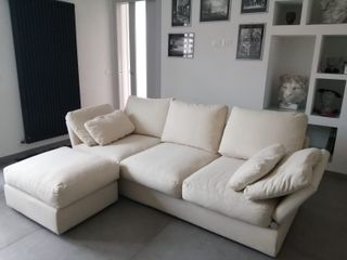 Divano con pouf Modello Flower