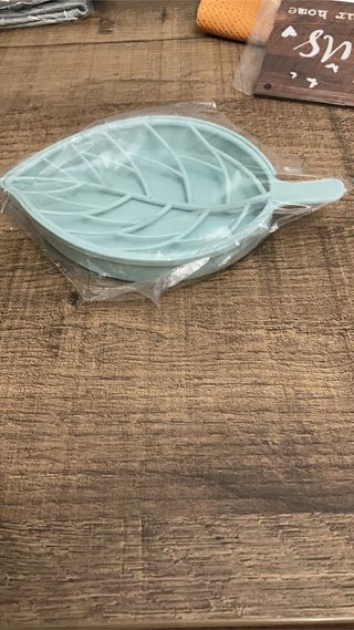 Portasapone a forma di foglia