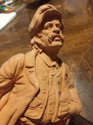 Scultura cacciatore terracotta
