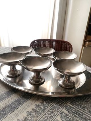 6 coppe Alessi più vassoio inox, vintage. 