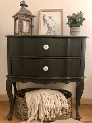 Mobiletto rimodernato