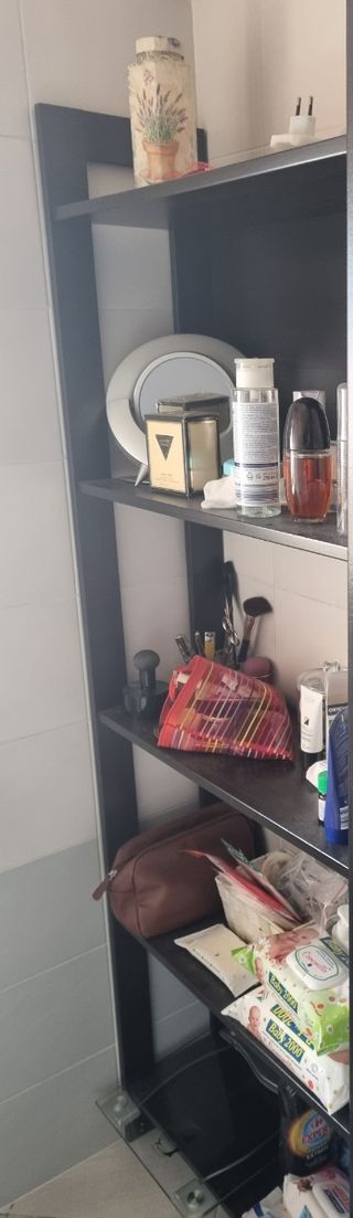 scaffale nero aperto 