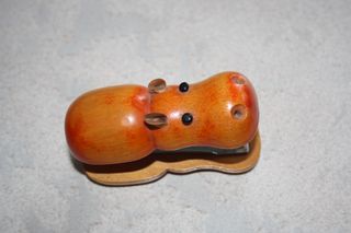  Pinzatrice ippopotamo in legno