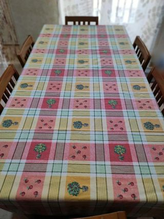 Tovaglia in cotone per 8 persone