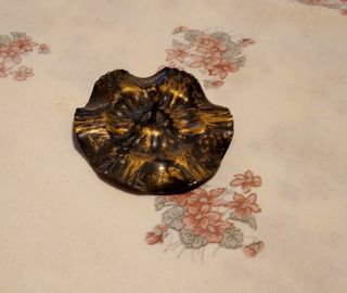 Portacandele fiore nero-oro