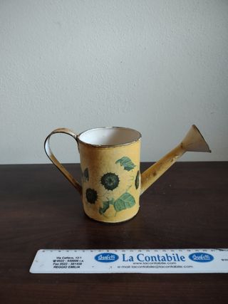 innaffiatoio decoupage 