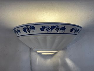 Aplic ceramica decorata a mano