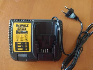caricabatterie dewalt nuovo