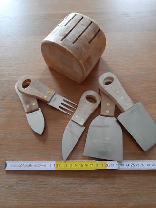 Set coltelli da formaggio