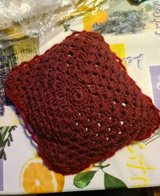 cuscino ad uncinetto