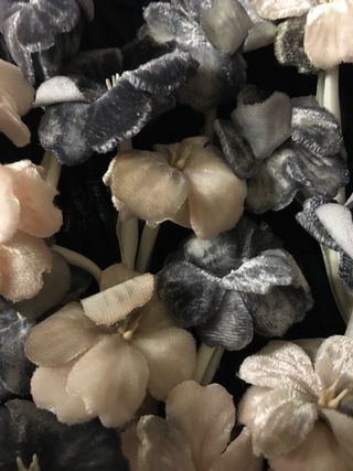 16 fiori in velluto per decorazioni