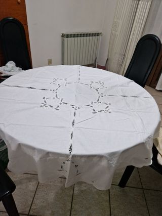 Tovaglia da corredo, cotone tonda