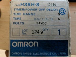 Omron H3BH-8 / H3BH8 - 24 Vdc H3BH8 0.5 Sec - 10 S
