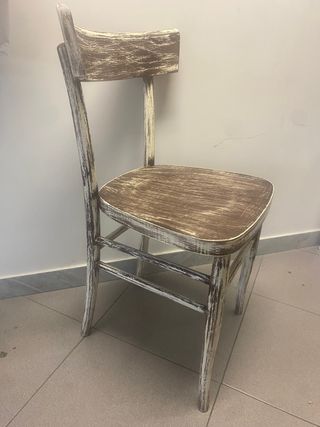 Sedia in legno vintage 