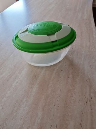 Porta cibo con forchetta e cucchiaio 