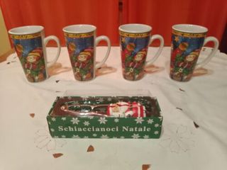 TAZZE TIPO MUG DECORAZIONE NATALIZIE+SCHIACCIANOCI