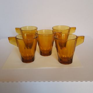 5 bicchieri vintage in vetro colore ambra cm.7x6