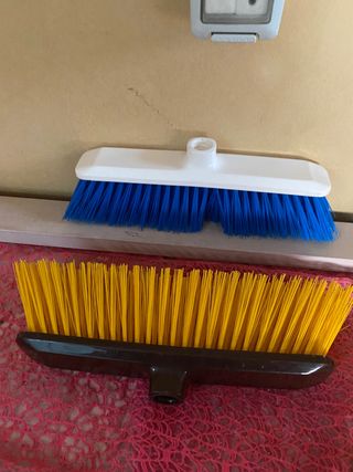 Set scopa a scelta più contenitore per bucato4.90