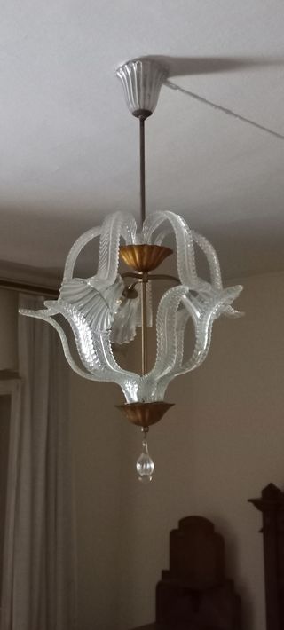 lampadario e lampada vecchi euro 70 tutti e due 