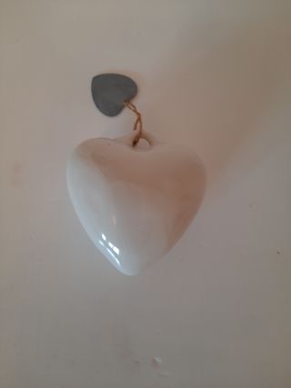 cuore in ceramica
