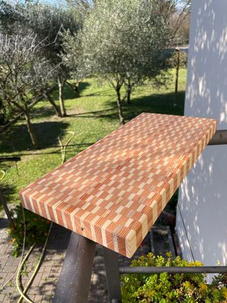 Tagliere battilarda in legno massello a scacchi