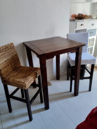 tavolo Indonesia con sedie