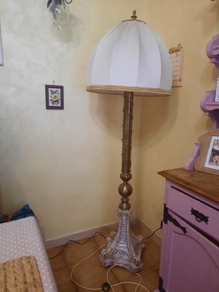 Lampada da terra legno e ottone 
