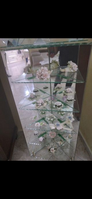 vetrina più barca tutto di vetro