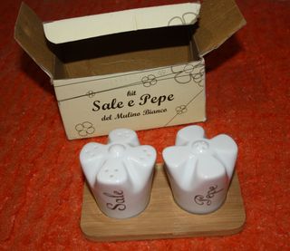 Kit Sale e Pepe in ceramica del Mulino Bianco