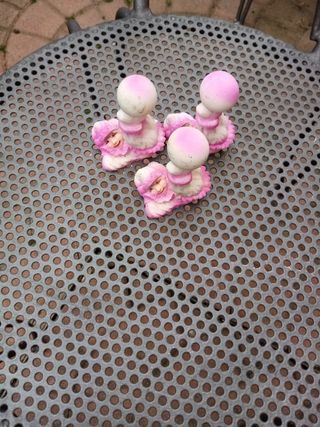 Tre giocoliere con palla