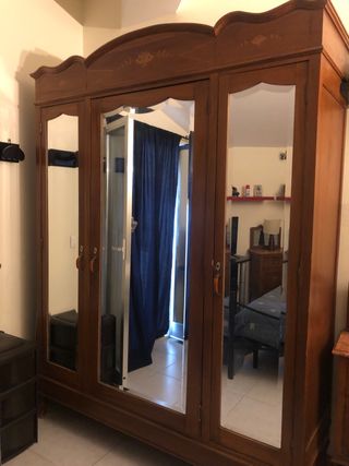 Armadio stile liberty