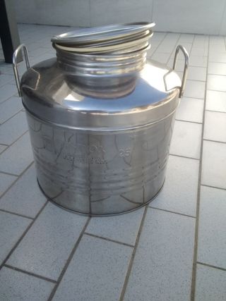 contenitore per olio