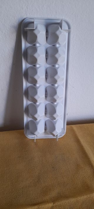 vassoio per cubetti di ghiaccio