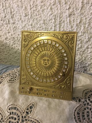 Calendario in ottone 