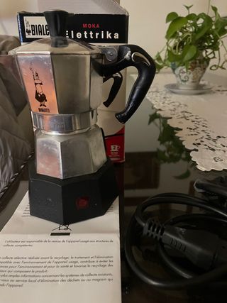 Caffettiera elettrica Bialetti 
