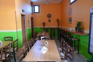 TAVOLI E SEDIE