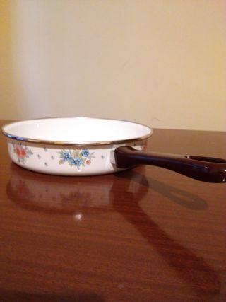 padella acciaio inox smaltata bianca vintage