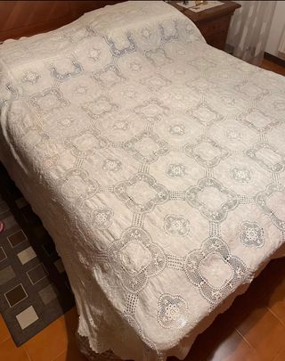 Copriletto uncinetto 