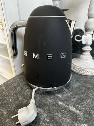 Bollitore smeg nero opaco