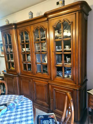 Credenza/mobile in noce alta qualità