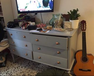 Comó grigio di legno 