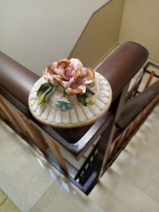 coperchio in ceramica floreale