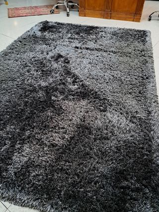 tappeto grigio